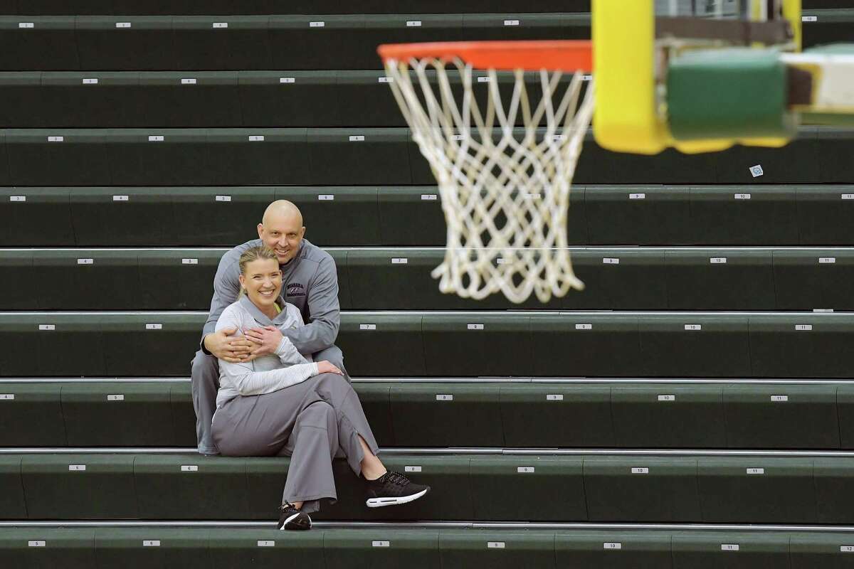 Siena women's basketball coach helps fiance through cancer fight