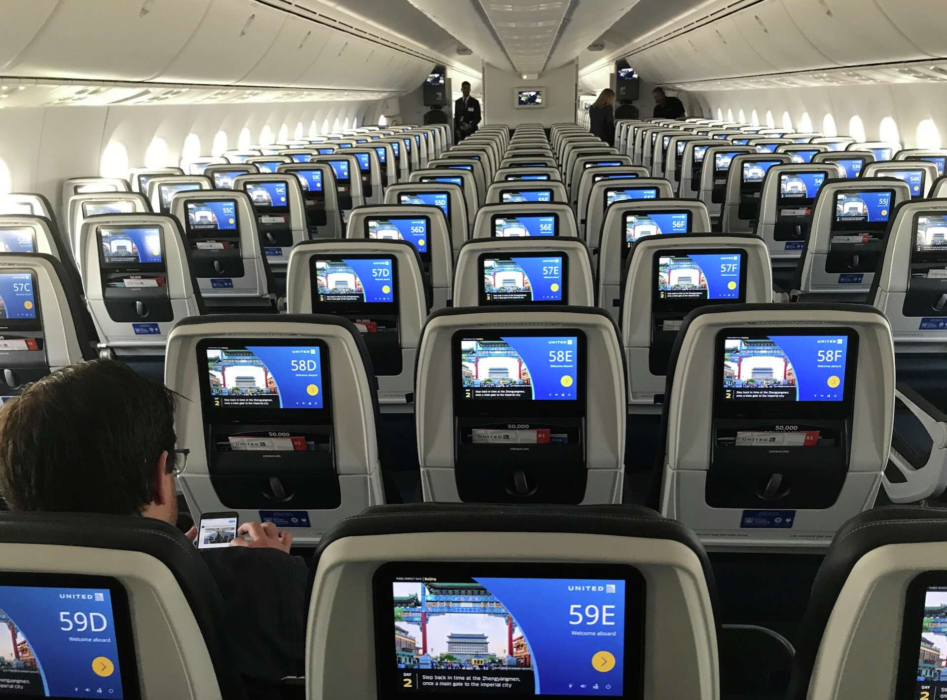 Big change for United frequent flyers starts Wednesday