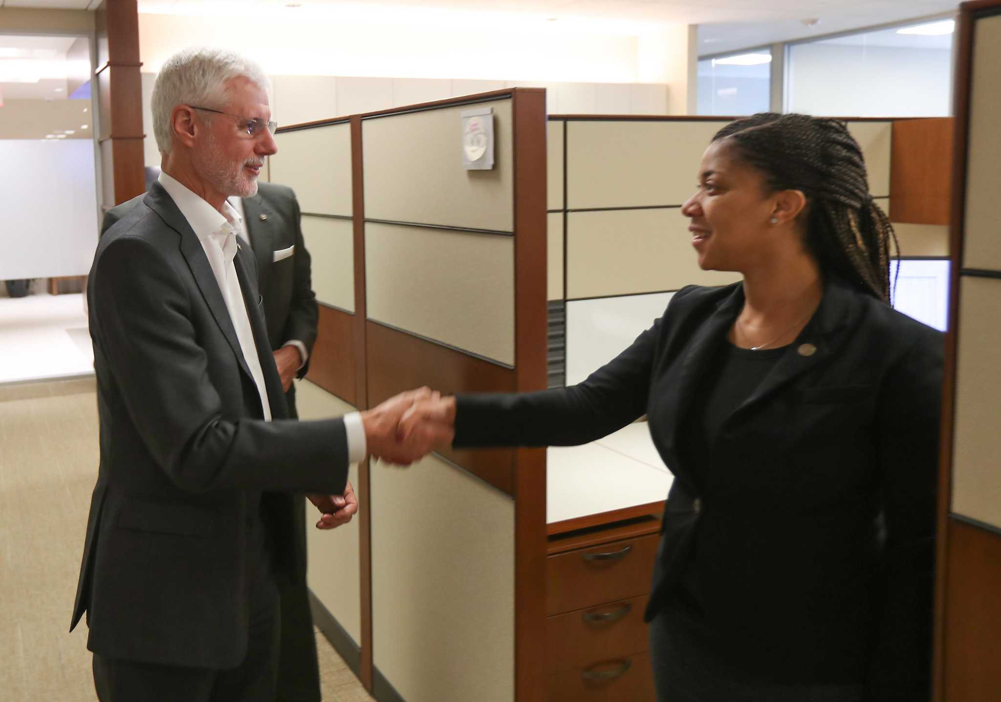 Who needs bricks and mortar? Frost Bank