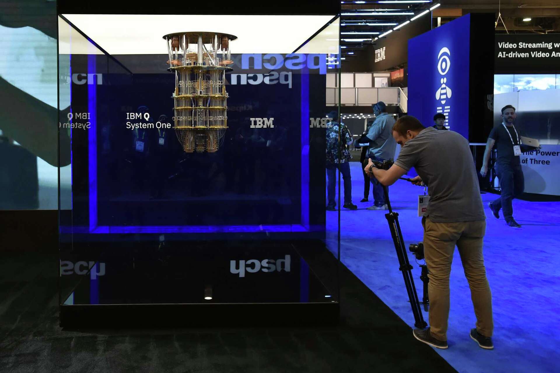 IBM, Exxon Mobil make quantum computing leap