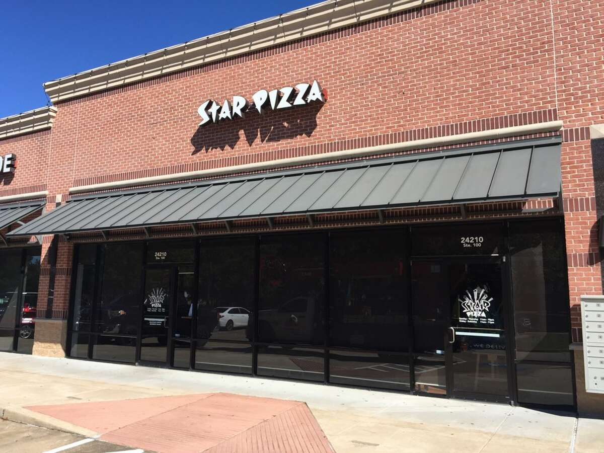 Star Pizza quietly opens third location in Houston area suburb