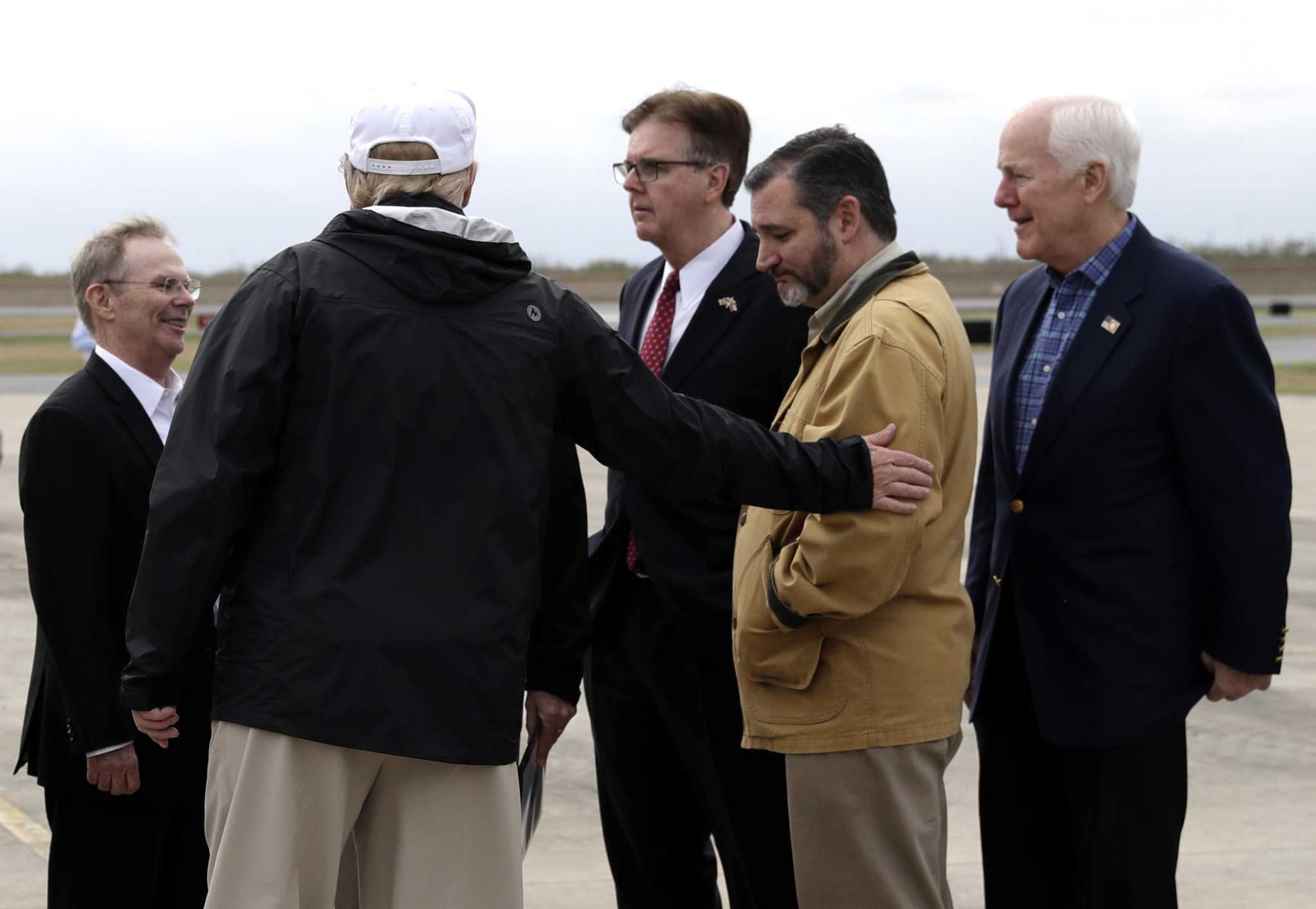 Dan Patrick’s alliance with Trump gets tighter amid border wall impasse