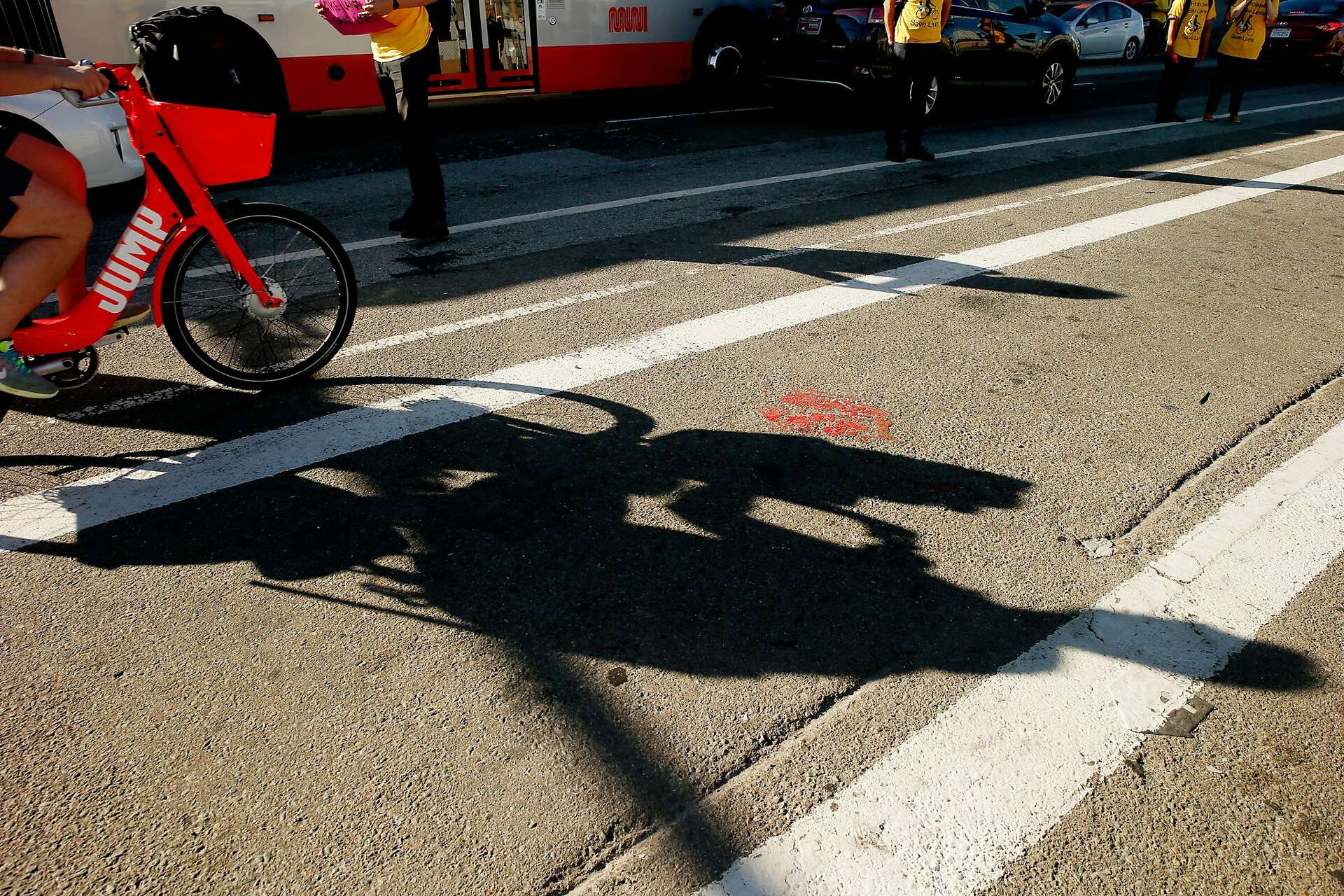 New effort to require Caltrans to consider bikes, buses and pedestrians ...