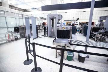 TSA closes Bush Airport security checkpoint due to government shutdown ...